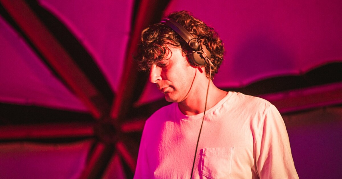 Ray Mang/ Professional Crap Dancers | LiFO