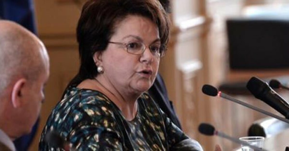 Στη ΝΔ η ευρωβουλευτής Νίκη Τζαβέλλα | LiFO