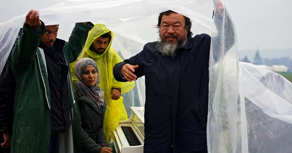 Refugee chic. Από τον Θοδωρή Αντωνόπουλο | LiFO