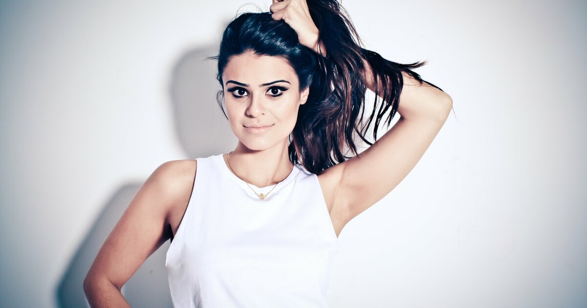 DJ Anna: Αυτό που κάνει τη διαφορά είναι η αγάπη. Μια από τις πιο ...