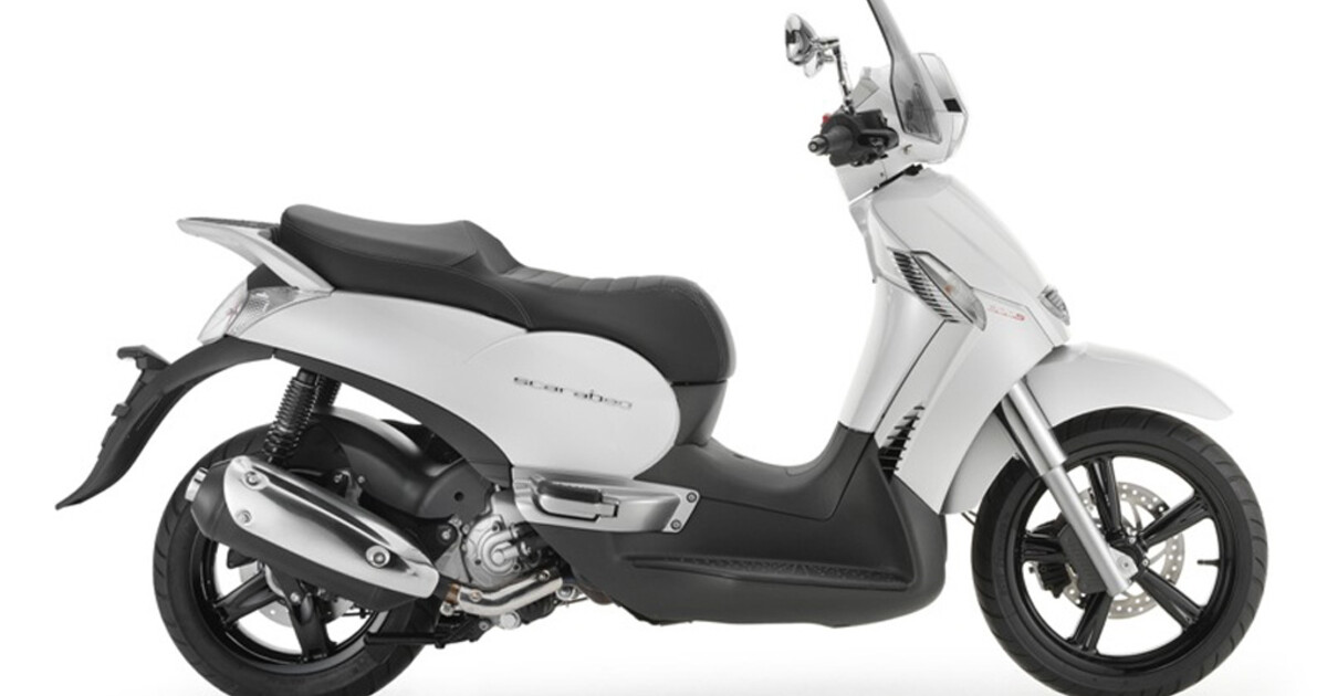 Νέα προσφορά Scarabeo 300. | LiFO