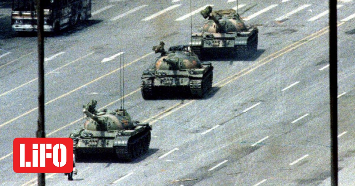 Πέθανε ο φωτογράφος της φημισμένης λήψης με τον άντρα μπροστά από τα ...