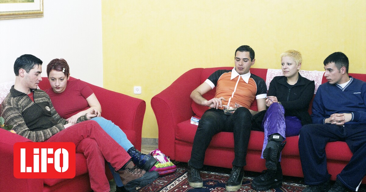 Περιμένοντας το delivery | LiFO