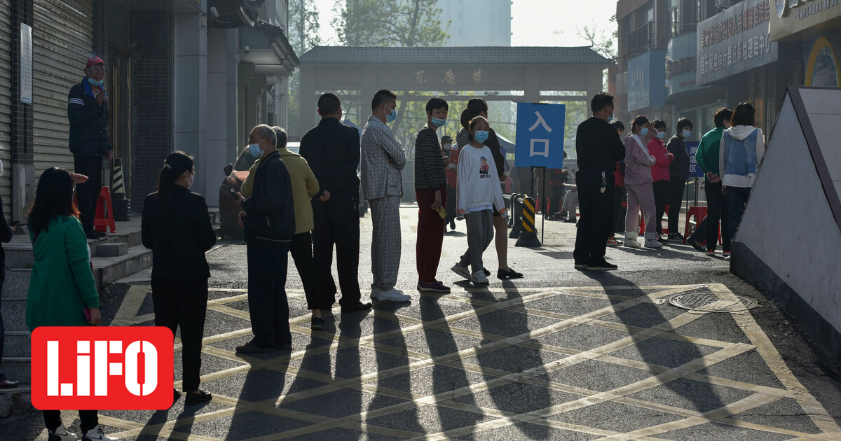 Οι πρώτοι θάνατοι από COVID-19 στη Σαγκάη μετά την επιβολή lockdown | LiFO