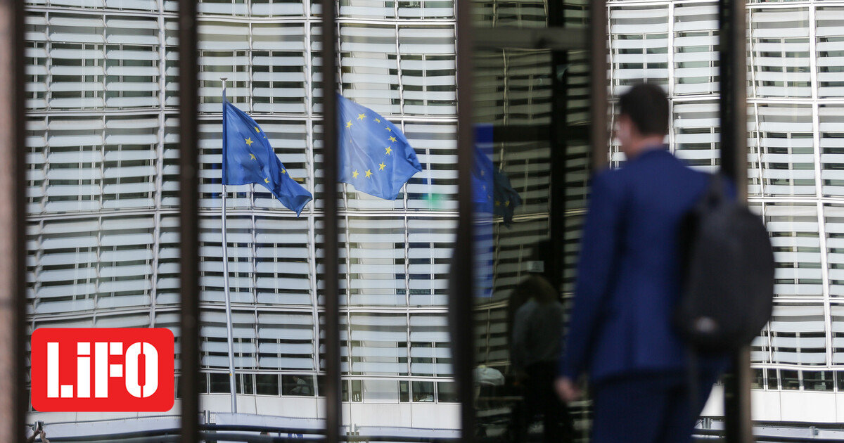 Bloomberg: Η Κομισιόν ανοίγει το δρόμο για περαιτέρω ελάφρυνση του ...