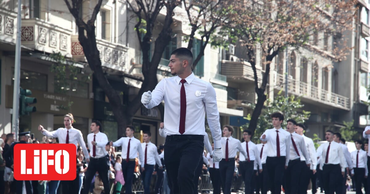 28η Οκτωβρίου: Ολοκληρώθηκε η μαθητική παρέλαση στη Θεσσαλονίκη | LiFO