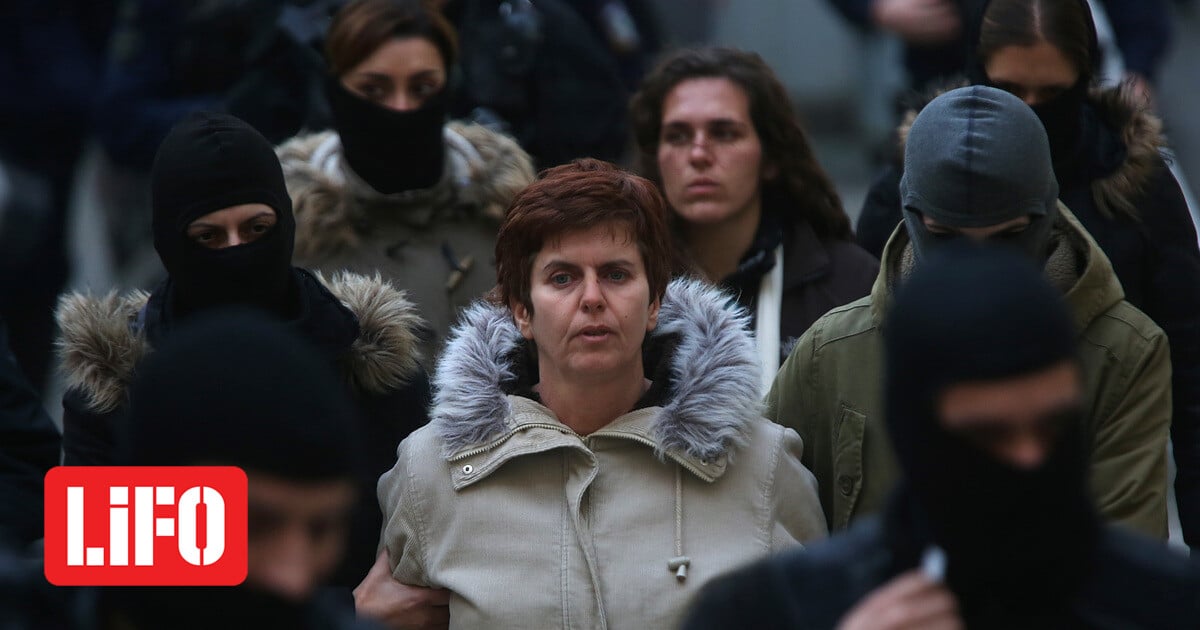 Πόλα Ρούπα: «17 Νοέμβρη 2023-50 χρόνια Πολυτεχνείο και αποφυλακίστηκα» | LiFO