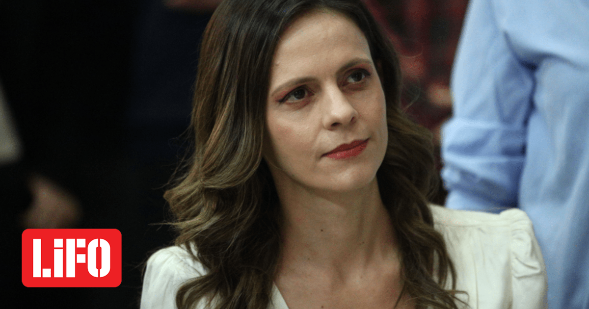 Έφη Αχτσιόγλου: Νοσηλεύτηκε μια εβδομάδα στο «Αλεξάνδρα» | LiFO