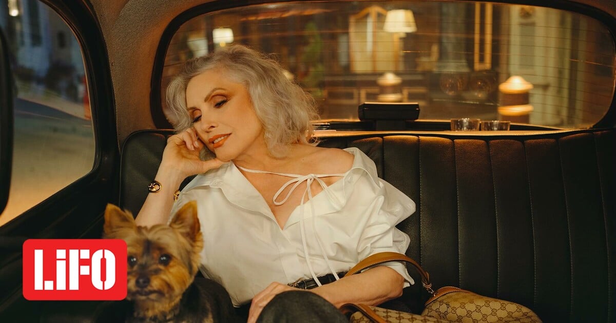 «Πώς έφτασα να γεράσω τόσο; Από τύχη υποθέτω»: Η Ντέμπι Χάρι στο κατώφλι των 80 | LiFO