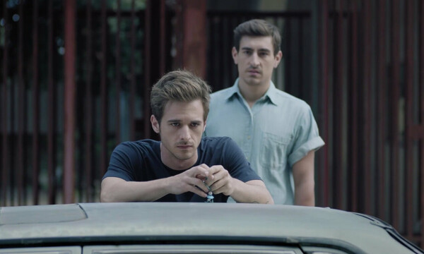 Ο Άνθρωπος με τις Απαντήσεις (The Man with the Answers ) | Σινεμά | LiFO