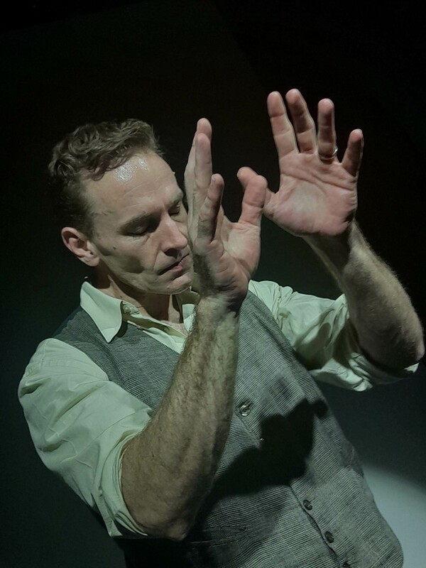 The Artaud Diptych: Το κοινό της Νέας Υόρκης υποκλίθηκε σε δύο νέα ...