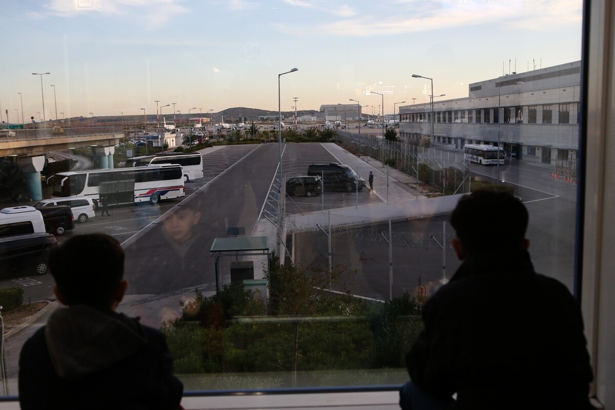ΕΛ.ΑΣ: Συνεργασία ελληνικής και γερμανικής αστυνομίας στα αεροδρομια | LiFO