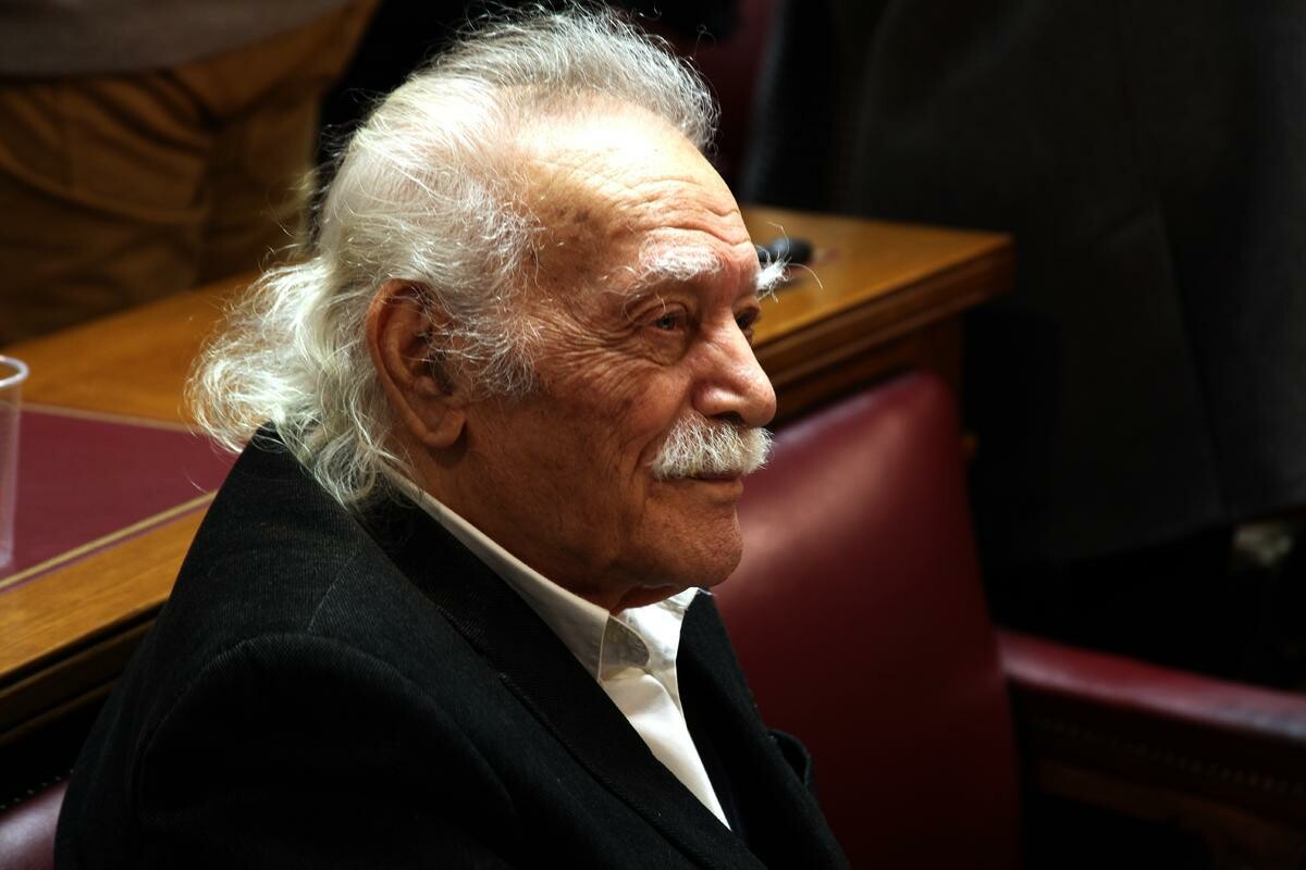 Γλέζος: Όπως σπάσαμε τα μούτρα του φασισμού το 1940, το ίδιο θα γίνει ...