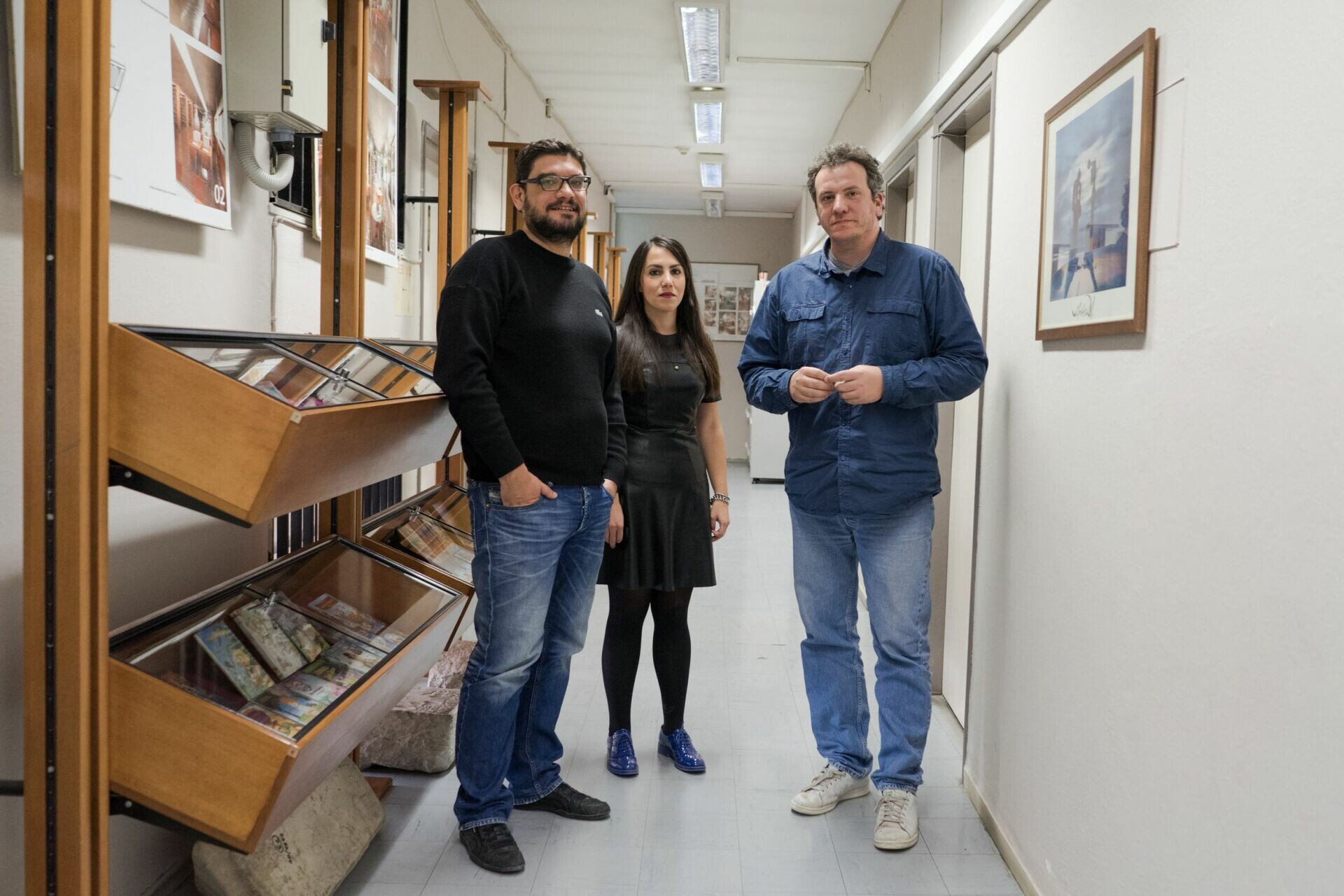 Επίσκεψη στην Κοζάνη, σε μία από τις ιστορικότερες βιβλιοθήκες των ...