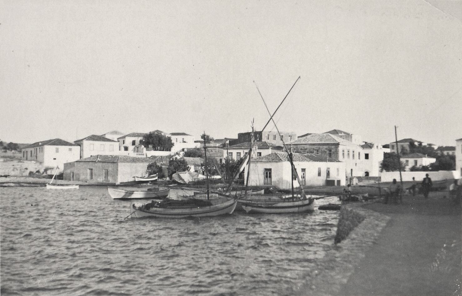 Oι Σπέτσες στο πέρασμα των χρόνων | LiFO