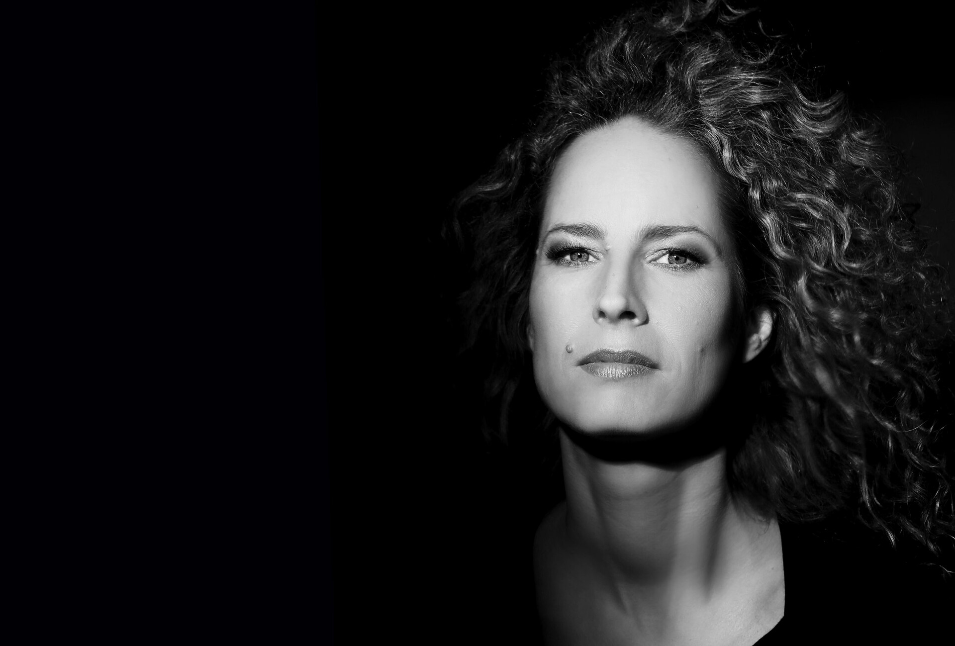 Monika Kruse: Η μεγάλη κυρία της ψαγμένης techno μιλά στο LIFO.gr | LiFO