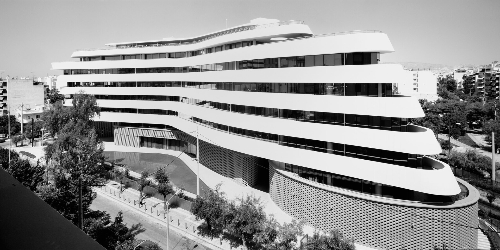 Ρένα Σακελλαρίδου: «Όταν έχεις γευτεί τα μεγάλα κτίρια, δύσκολα ...