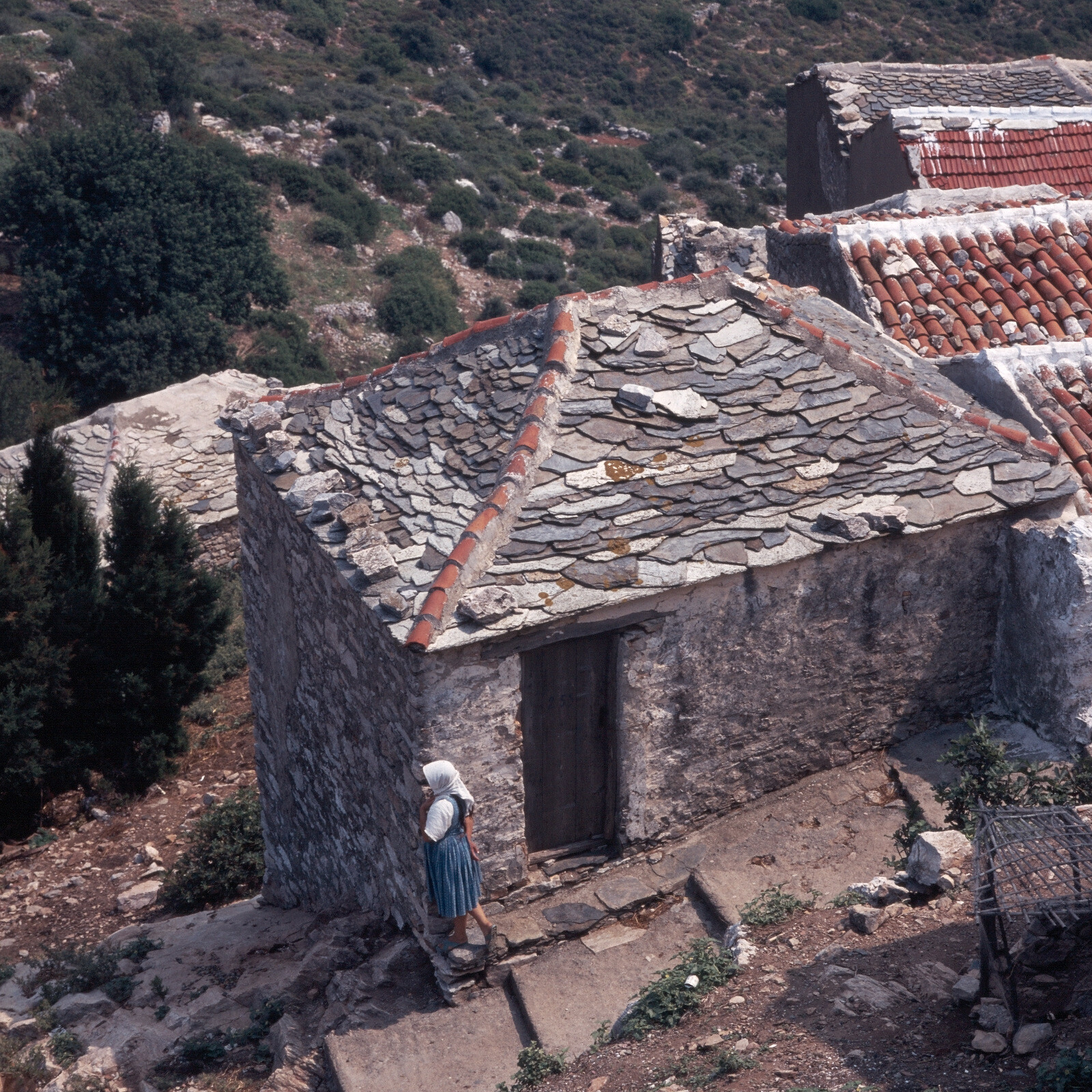 Στη γαλήνια Aλόνησσο του 1972 | LiFO