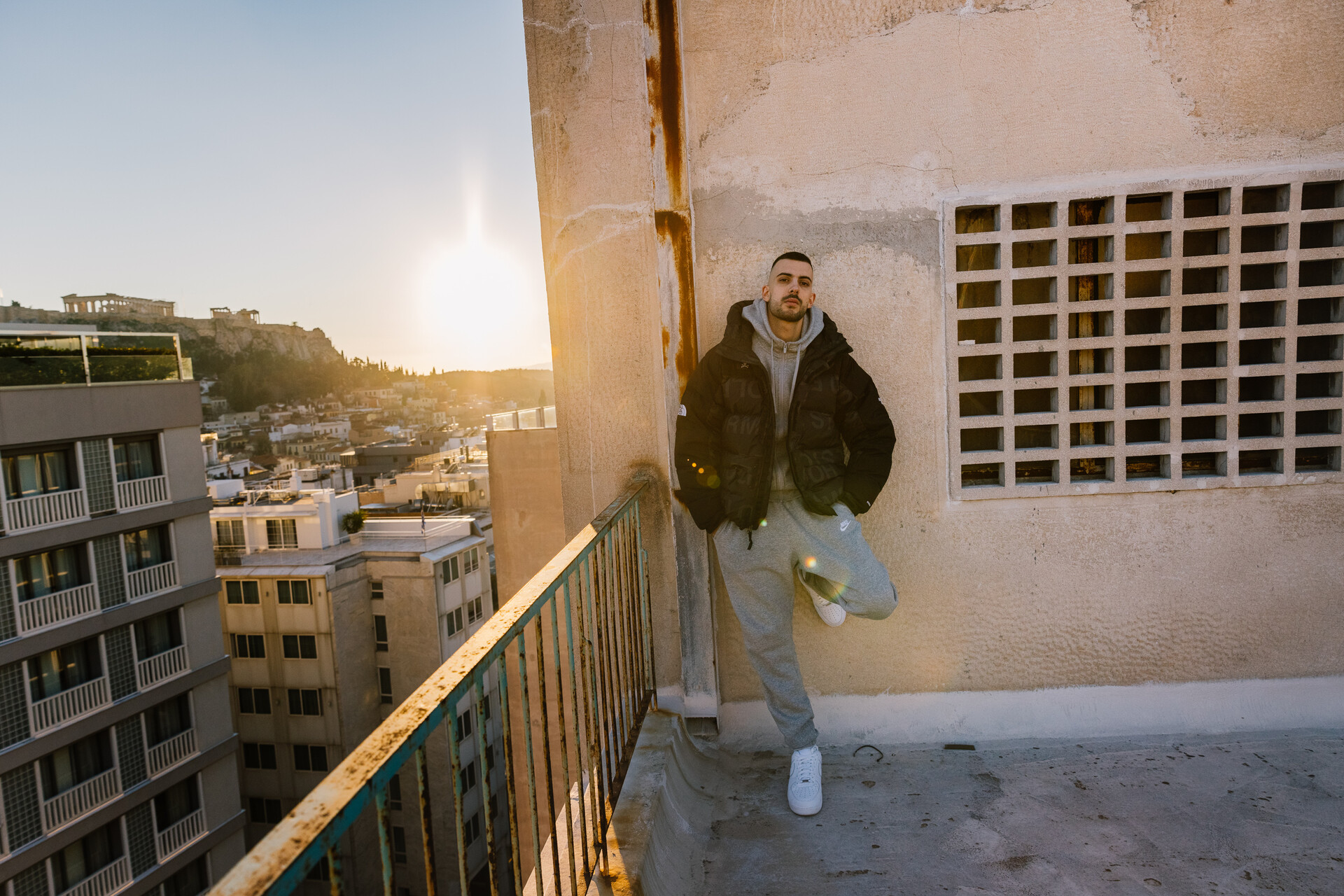 Raiser: H συναρπαστική ιστορία ενός ράπερ από τα δυτικά προάστια | LiFO