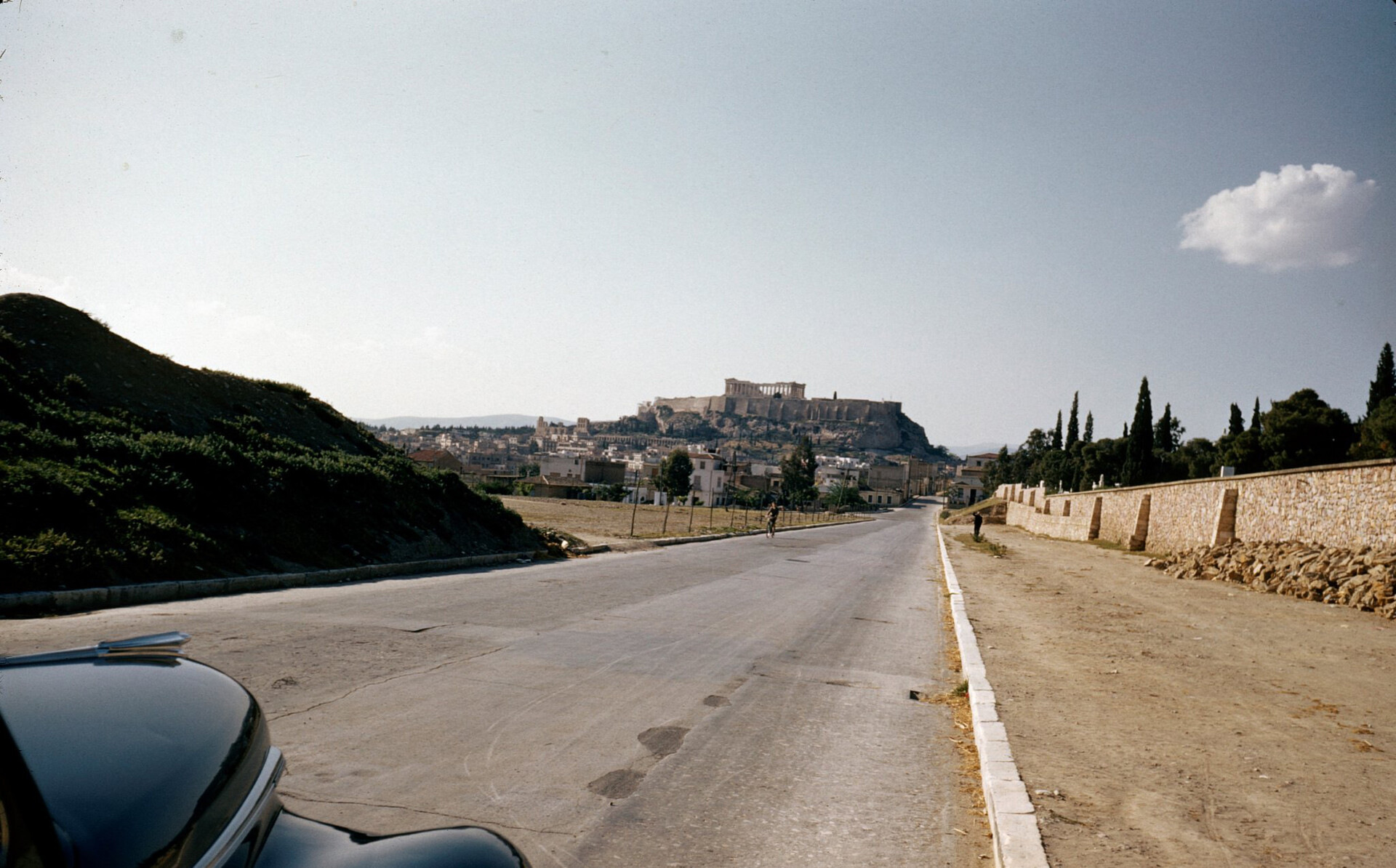 Μια βόλτα στην Αθήνα του 1952 | LiFO