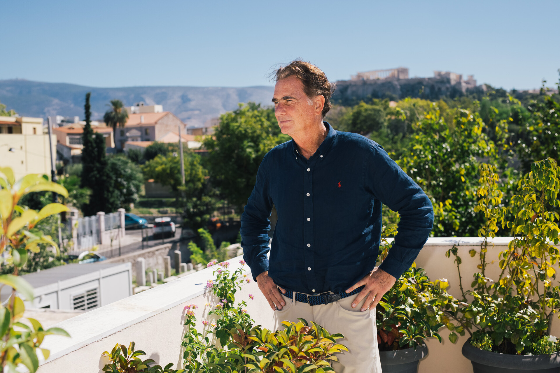 Νίκος Παπανδρέου: «Η μητέρα μου μένει με τον αδελφό μου σε ένα ...