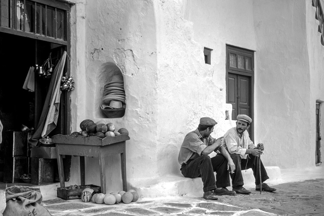 Η νησιωτική Ελλάδα του '50 μέσα από τον φακό του Robert McCabe | LiFO