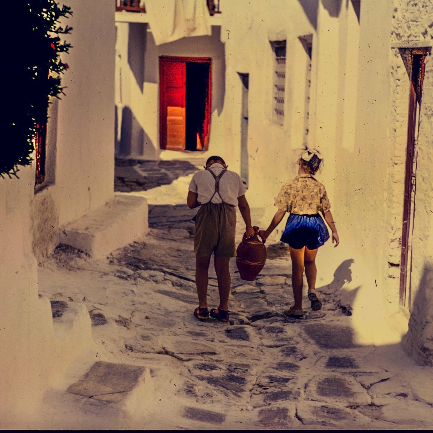 Η νησιωτική Ελλάδα του '50 μέσα από τον φακό του Robert McCabe | LiFO