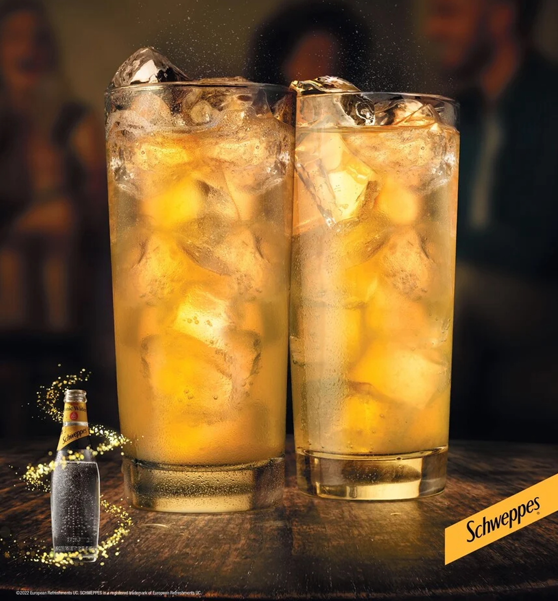5 cocktails με Schweppes που θα σας βάλουν σε γιορτινό κλίμα | LiFO