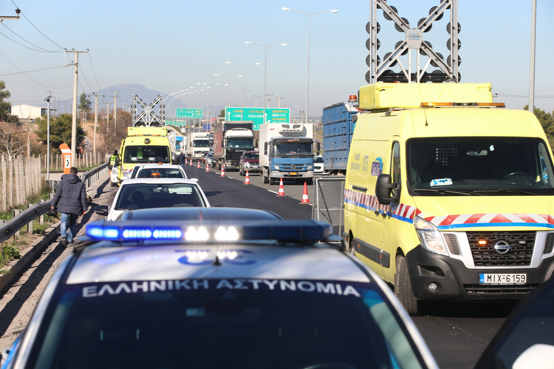 Καραμπόλα την Εθνική: Μερική αποκατάσταση της κίνησης - Εικόνες χάους ...