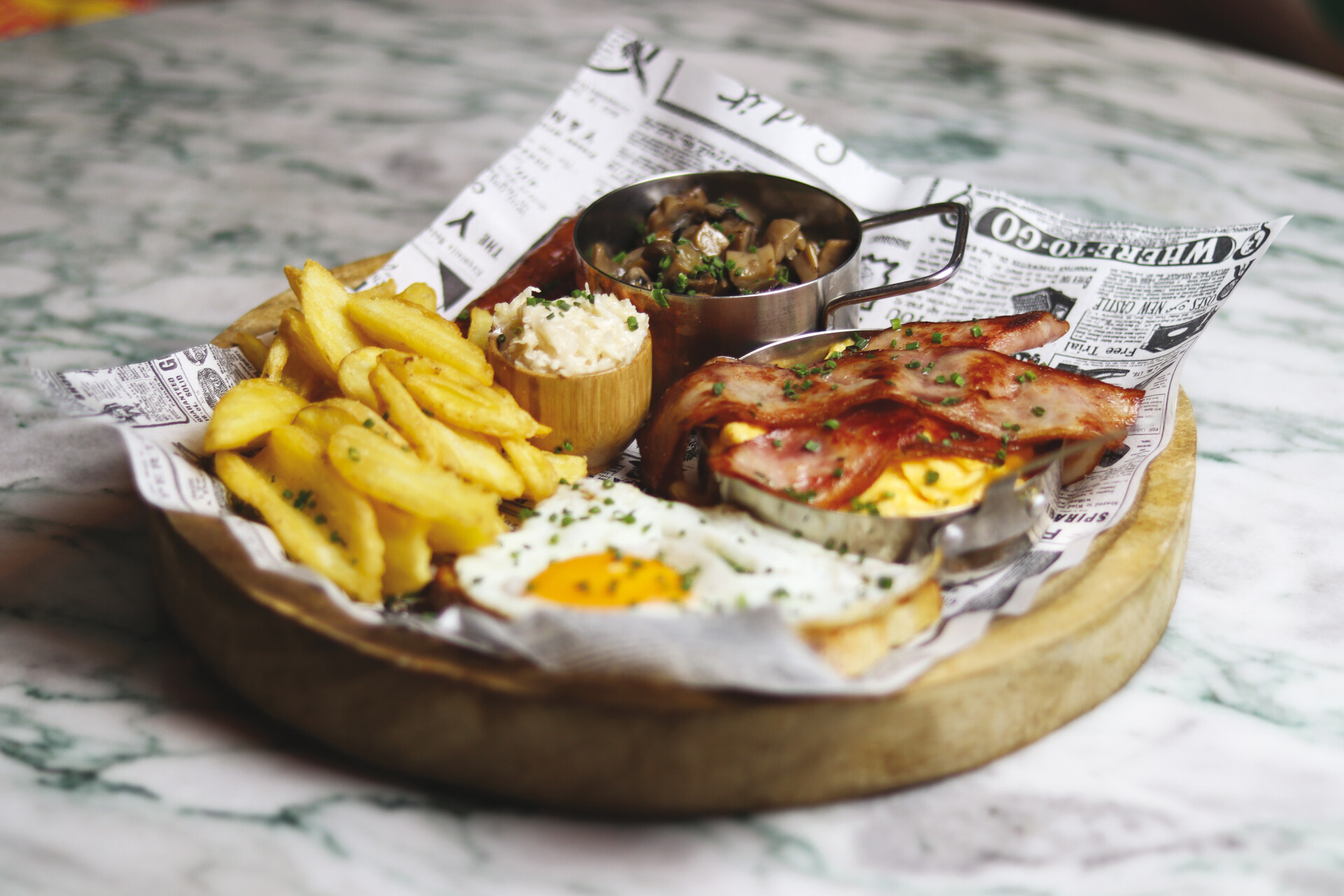 Oh Mama: Πλούσια, πολύχρωμα πιάτα, φτιαγμένα για φίλους | LiFO