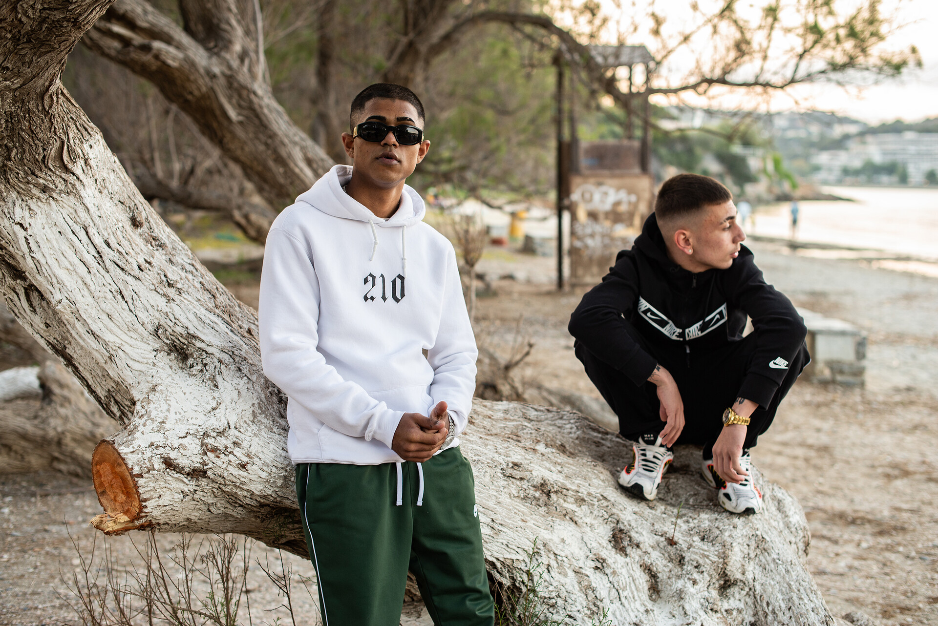 Ο Ropex και ο Lava κάνουν mainstream το τσιγγάνικο τραπ | LiFO