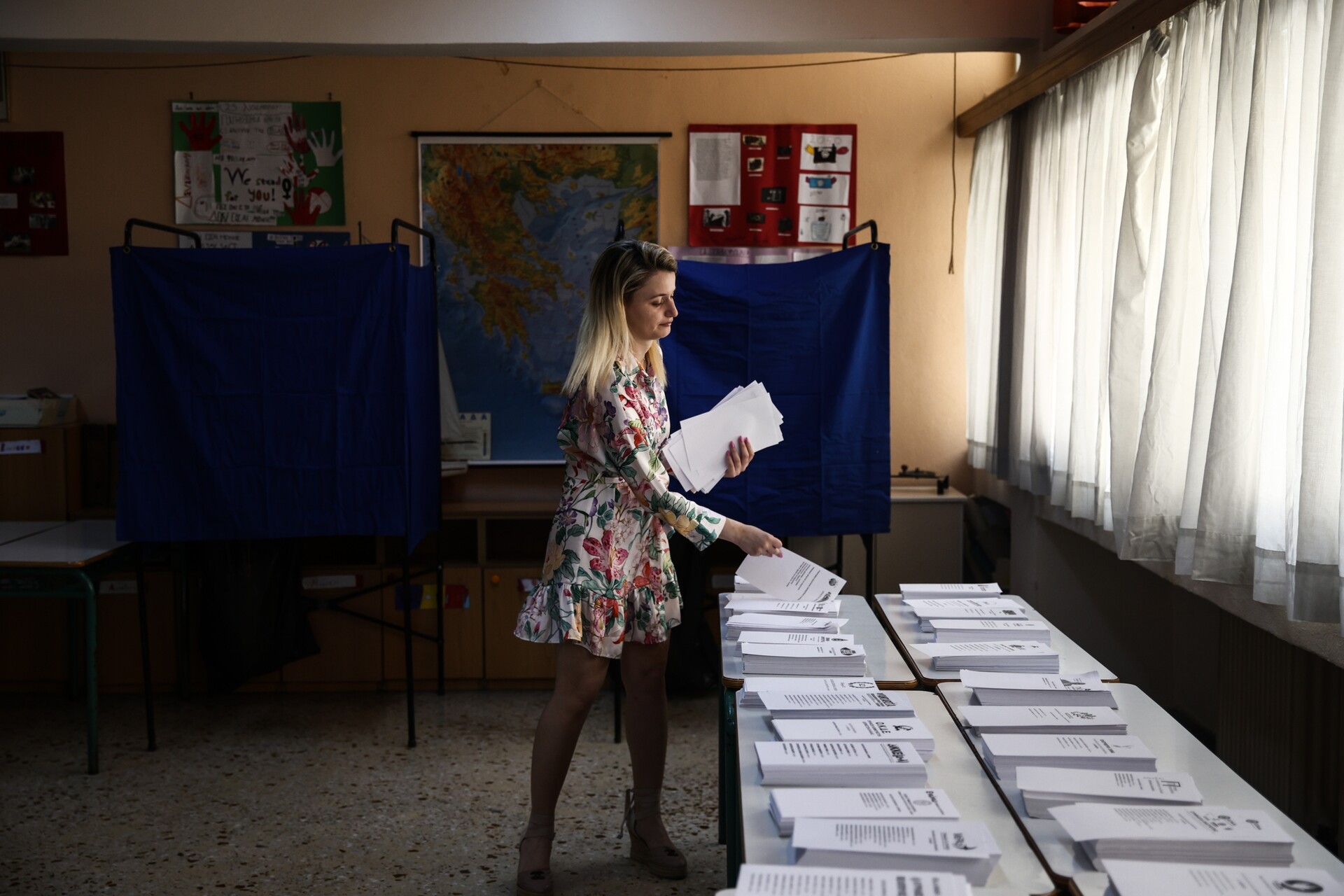 Έρευνα Eteron: Πώς ψήφισαν οι νέοι στις εκλογές - Μεγάλος ηττημένος ο ...