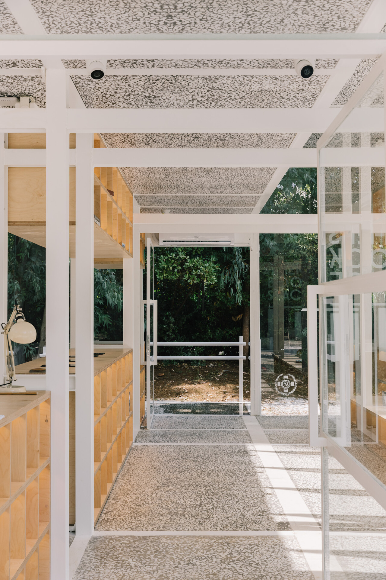 Athens Book Space: Μια αναγνωστική όαση στο Πάρκο Ελευθερίας | LiFO