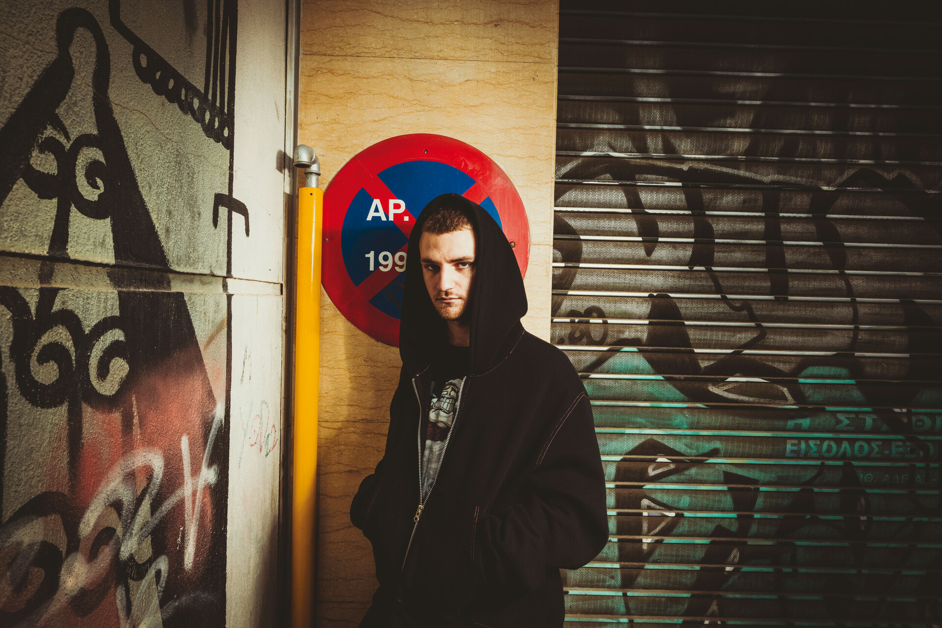 Αυτή η ομάδα πιτσιρικάδων φτιάχνει την πιο συναρπαστική ραπ στην Ελλάδα ...