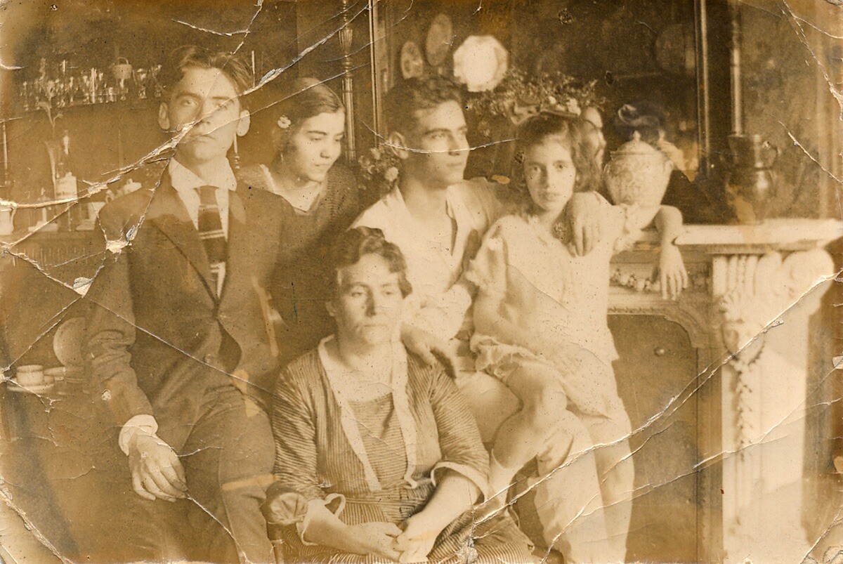 Σαν σήμερα στις 5 Ιουνίου το 1898 γεννήθηκε ο Φεντερίκο Γκαρθία Λόρκα ...
