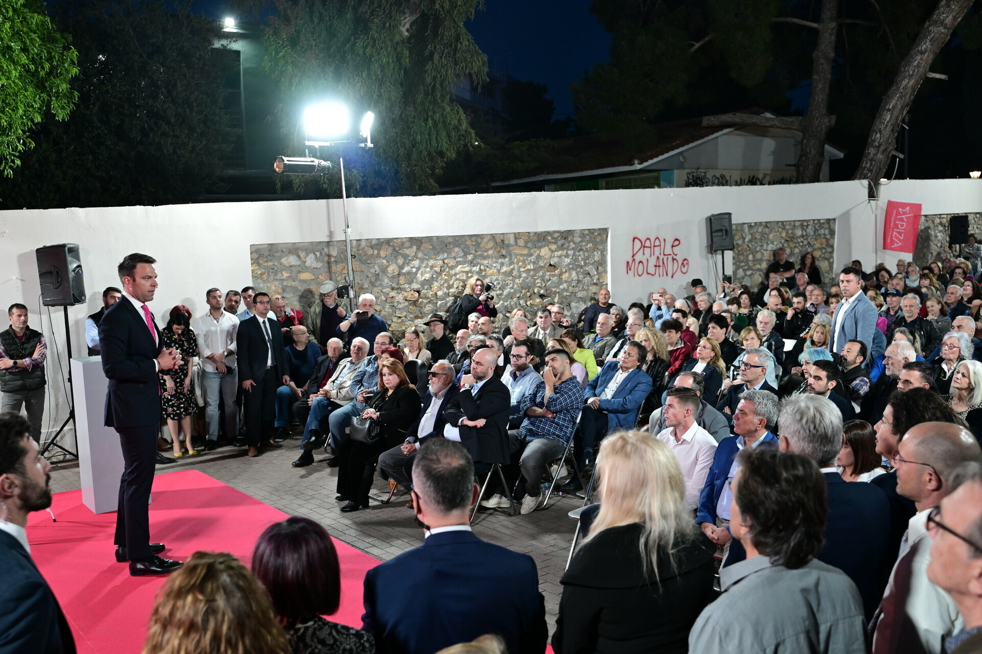 Ευρωεκλογές – υποψήφιοι ΣΥΡΙΖΑ: Ο Νίκος Παππάς στην πρώτη του εμφάνιση ...