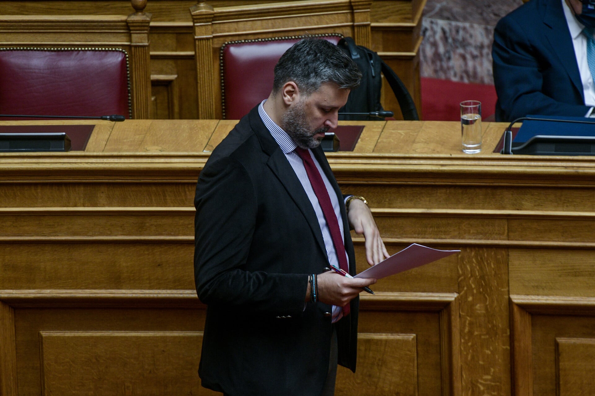 ΕΔΕ για τις συνθήκες νοσηλείας του πατέρα του Γιάννη Καλλιάνου από το ...