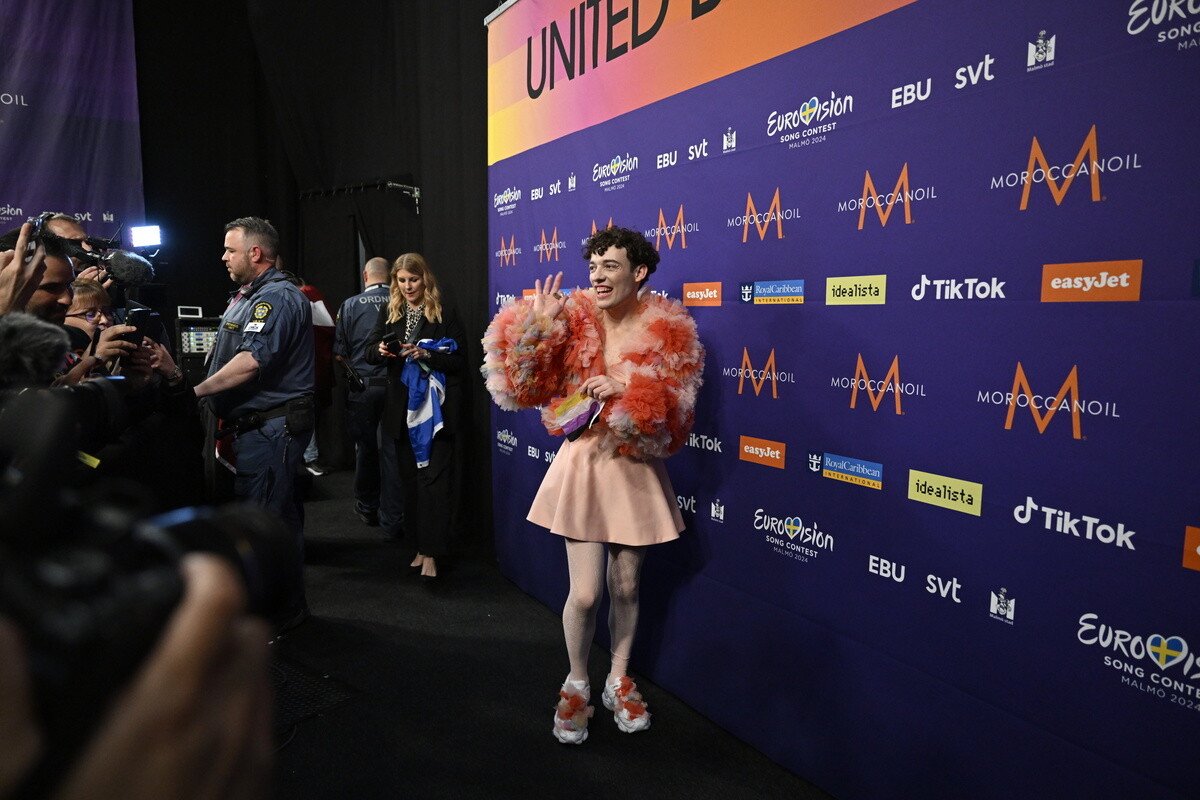 Nemo: Το non binary άτομο που εκπροσωπεί την Ελβετία μεγάλο φαβορί της ...