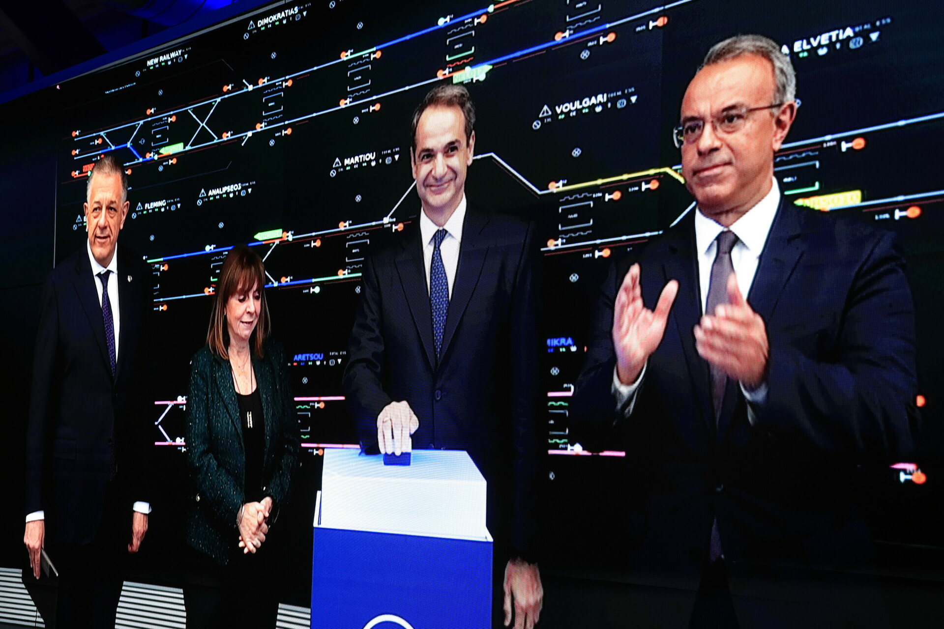 Μετρό Θεσσαλονίκης: Η στιγμή που ο πρωθυπουργός πατά το κουμπί και ...