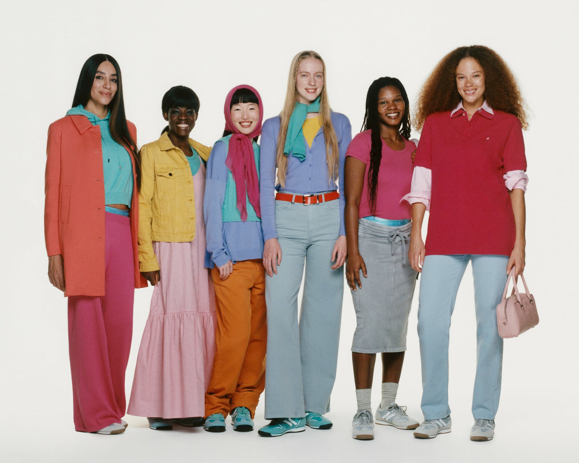 Different Together: Η ανοιξιάτικη καμπάνια της United Colors of ...