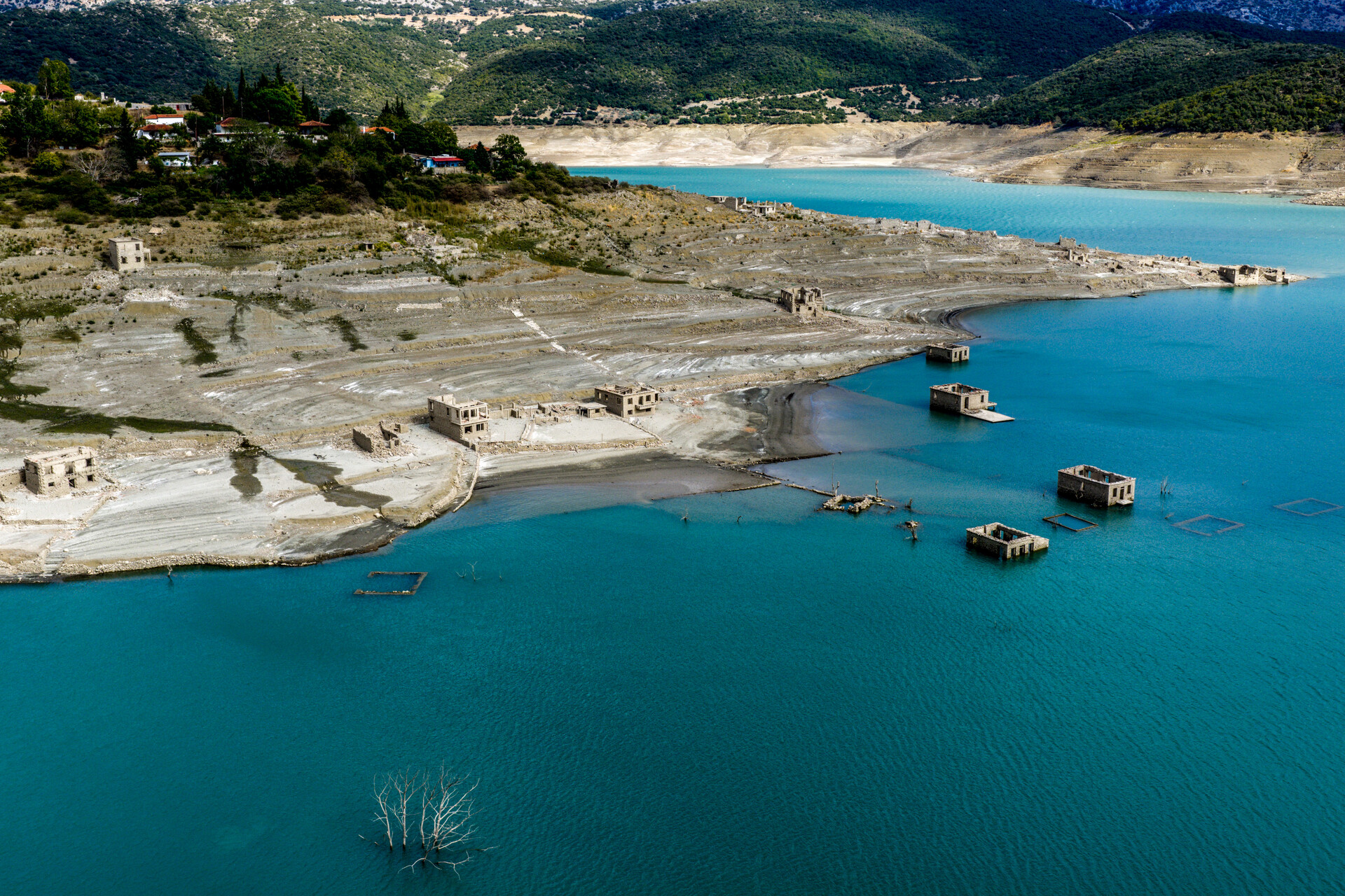 Το νερό τελειώνει. Πώς θα αντιμετωπίσει τη λειψυδρία η Αττική; | LiFO